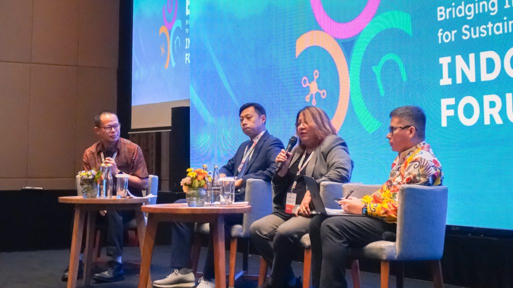 6 – BINUS Global
